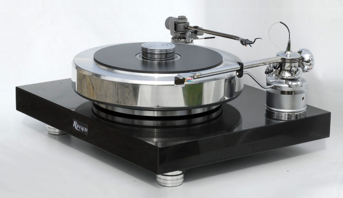 Saturn - Riffaud Turntables